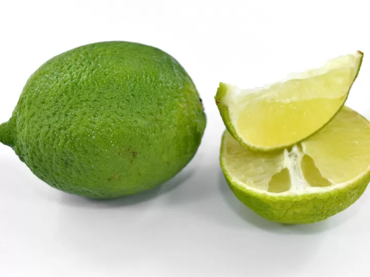 Fragancia refrescante de Fa Limones del Caribe en versión azul de 750ml ...